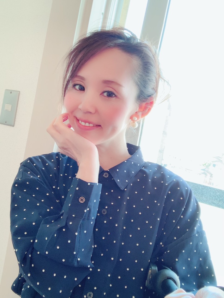 fumiさん | モデル、インフルエンサー、タレント、芸能人、講演会講師のキャスティング、出演・仕事依頼ならCLOUDCASTING