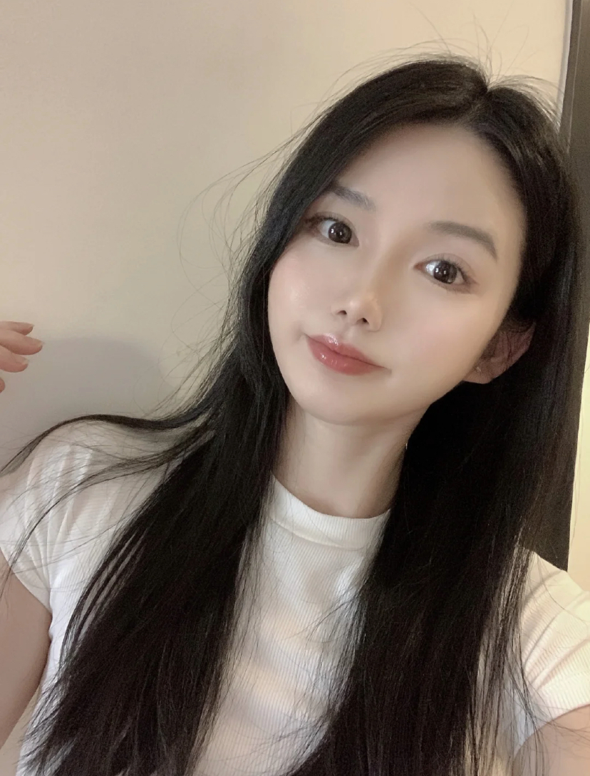 Abby_呀さん | モデル、インフルエンサー、タレント、芸能人、講演会講師のキャスティング、出演・仕事依頼ならCLOUDCASTING