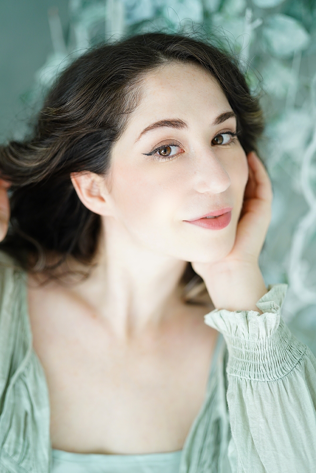 Lilly R.さん | モデル、インフルエンサー、タレント、芸能人、講演会講師のキャスティング、出演・仕事依頼ならCLOUDCASTING